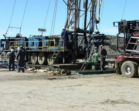 Spill Containment Solutions for Wellheads - Enviro-Pads